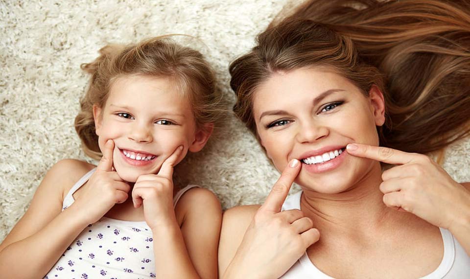 Here are Some Experts Tips to Maintain a Healthy Smile in 2019 - Smile ...